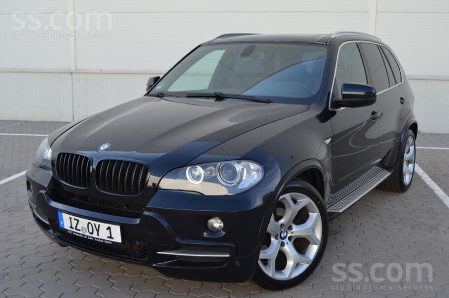 Black BMW X5 2009 in Riga, with an engine capacity of 3.00 L and mileage of 0 thousand km for 9950 €, photo 1 on AUTOMOTO.COM.LV