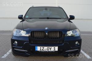 Black BMW X5 2009 in Riga, with an engine capacity of 3.00 L and mileage of 0 thousand km for 9950 €, photo 2 on AUTOMOTO.COM.LV