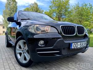 Black BMW X5 2009 in Balvi, with an engine capacity of 3.00 L and mileage of 327 thousand km for 6500 €, photo 5 on AUTOMOTO.COM.LV