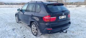Melns BMW X5 2009 Madona, ar dzinēja tilpumu 3.00 L un nobraukumu 289 tūkst. km par 8200 €, foto 4 vietnē AUTOMOTO.COM.LV