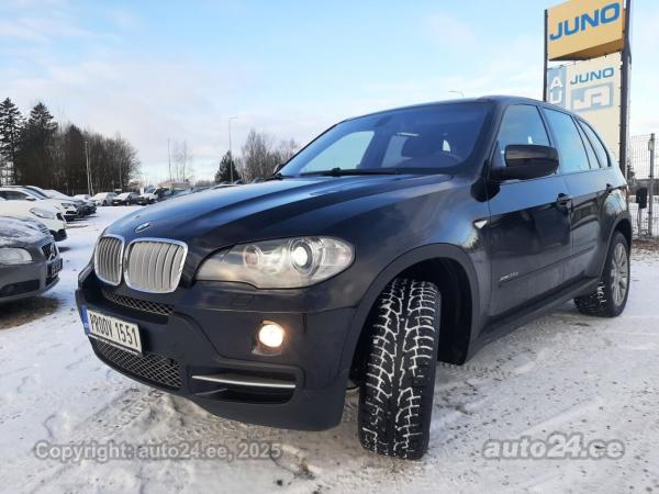 Melns BMW X5 2009 Tartu, ar dzinēja tilpumu 3.00 L un nobraukumu 239 tūkst. km par 10990 €, foto 1 vietnē AUTOMOTO.COM.LV