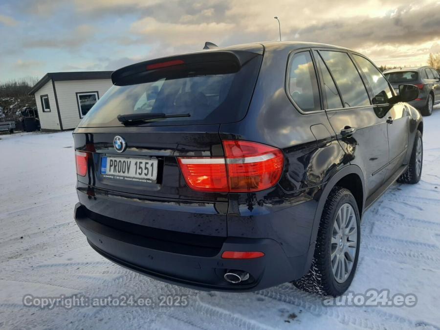 Melns BMW X5 2009 Tartu, ar dzinēja tilpumu 3.00 L un nobraukumu 239 tūkst. km par 10990 €, foto 6 vietnē AUTOMOTO.COM.LV
