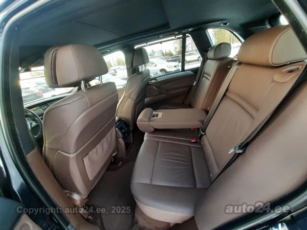 Черный БМВ Х5 2009 в Тарту, объемом двигателя 3.00 л и пробегом 239 тыс. км за 10990 €, фото 11 на AUTOMOTO.COM.LV