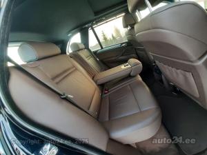 Melns BMW X5 2009 Tartu, ar dzinēja tilpumu 3.00 L un nobraukumu 239 tūkst. km par 10990 €, foto 13 vietnē AUTOMOTO.COM.LV