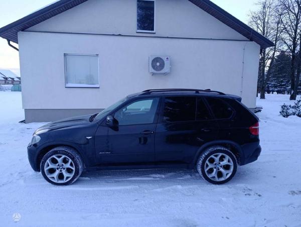 Melns BMW X5 2009 Panevēža, ar dzinēja tilpumu 0.00 L un nobraukumu 337 tūkst. km par 6800 €, foto 7 vietnē AUTOMOTO.COM.LV