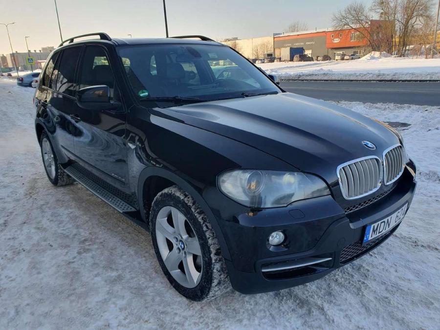 Melns BMW X5 2009 Kauņa, ar dzinēja tilpumu 3.00 L un nobraukumu 350 tūkst. km par 7700 €, foto 1 vietnē AUTOMOTO.COM.LV