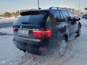 Melns BMW X5 2009 Kauņa, ar dzinēja tilpumu 3.00 L un nobraukumu 350 tūkst. km par 7700 €, foto 4 vietnē AUTOMOTO.COM.LV