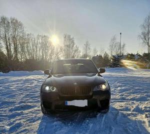 Black BMW X5 2009 in Telschi, with an engine capacity of 2.99 L and mileage of 386 thousand km for 8500 €, photo 8 on AUTOMOTO.COM.LV