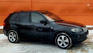 Black BMW X5 2009 in Kupiskis, with an engine capacity of 3.00 L and mileage of 390 thousand km for 6500 €, photo 6 on AUTOMOTO.COM.LV