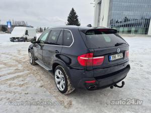 Melns BMW X5 2009 Tallina, ar dzinēja tilpumu 3.00 L un nobraukumu 239 tūkst. km par 11300 €, foto 3 vietnē AUTOMOTO.COM.LV