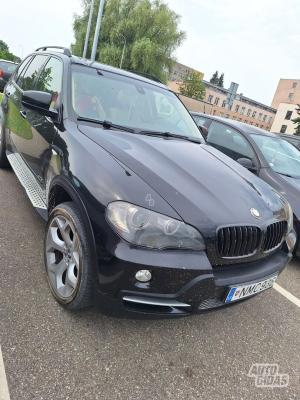 Melns BMW X5 2009 Utena, ar dzinēja tilpumu 3.00 L un nobraukumu 290 tūkst. km par 6300 €, foto 7 vietnē AUTOMOTO.COM.LV