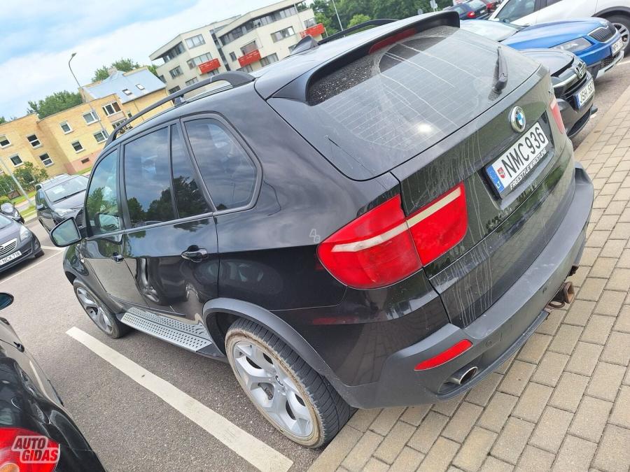 Melns BMW X5 2009 Utena, ar dzinēja tilpumu 3.00 L un nobraukumu 290 tūkst. km par 6300 €, foto 8 vietnē AUTOMOTO.COM.LV