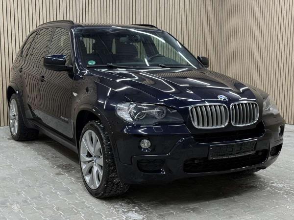 Melns BMW X5 2009 Marijampole, ar dzinēja tilpumu 2.99 L un nobraukumu 338 tūkst. km par 10800 €, foto 1 vietnē AUTOMOTO.COM.LV