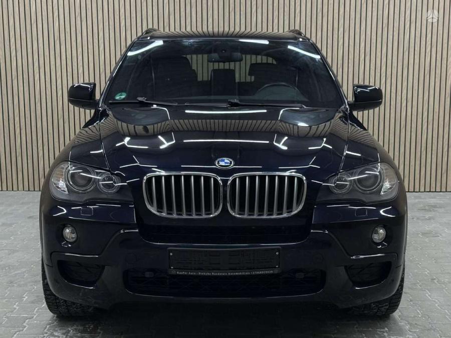 Melns BMW X5 2009 Marijampole, ar dzinēja tilpumu 2.99 L un nobraukumu 338 tūkst. km par 10800 €, foto 4 vietnē AUTOMOTO.COM.LV