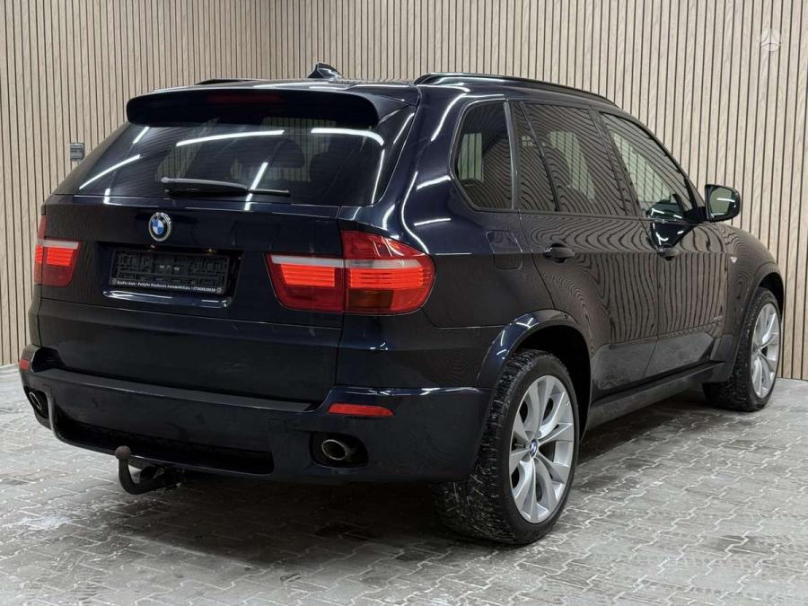Melns BMW X5 2009 Marijampole, ar dzinēja tilpumu 2.99 L un nobraukumu 338 tūkst. km par 10800 €, foto 8 vietnē AUTOMOTO.COM.LV