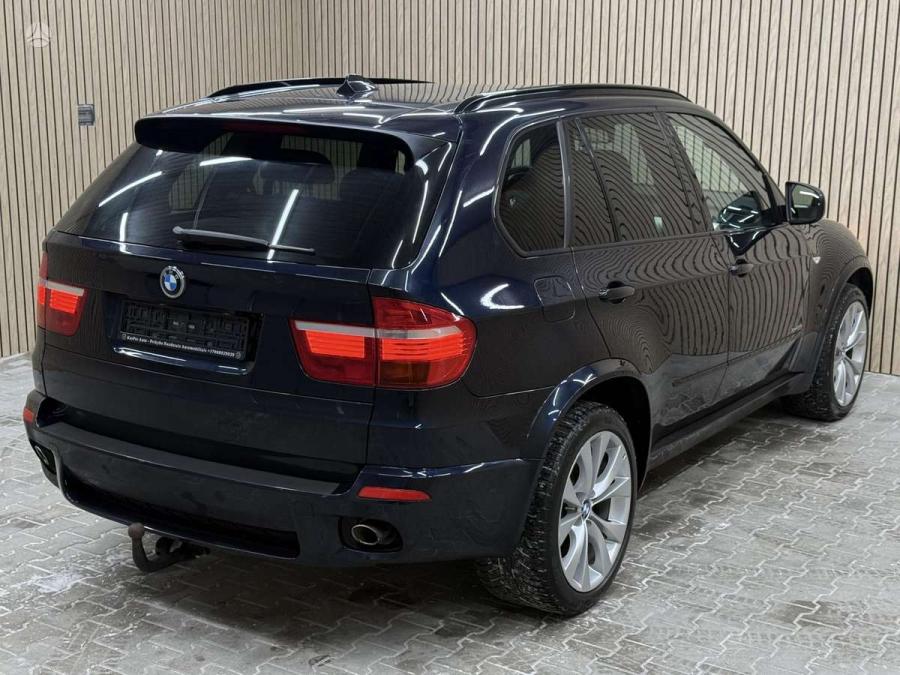 Melns BMW X5 2009 Marijampole, ar dzinēja tilpumu 2.99 L un nobraukumu 338 tūkst. km par 10800 €, foto 12 vietnē AUTOMOTO.COM.LV