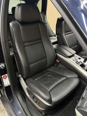 Melns BMW X5 2009 Marijampole, ar dzinēja tilpumu 2.99 L un nobraukumu 338 tūkst. km par 10800 €, foto 16 vietnē AUTOMOTO.COM.LV
