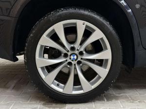 Melns BMW X5 2009 Marijampole, ar dzinēja tilpumu 2.99 L un nobraukumu 338 tūkst. km par 10800 €, foto 34 vietnē AUTOMOTO.COM.LV
