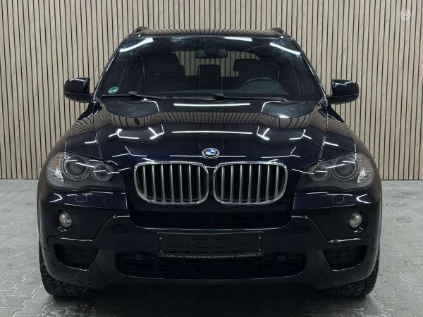 Melns BMW X5 2009 Marijampole, ar dzinēja tilpumu 2.99 L un nobraukumu 338 tūkst. km par 10800 €, foto 4 vietnē AUTOMOTO.COM.LV