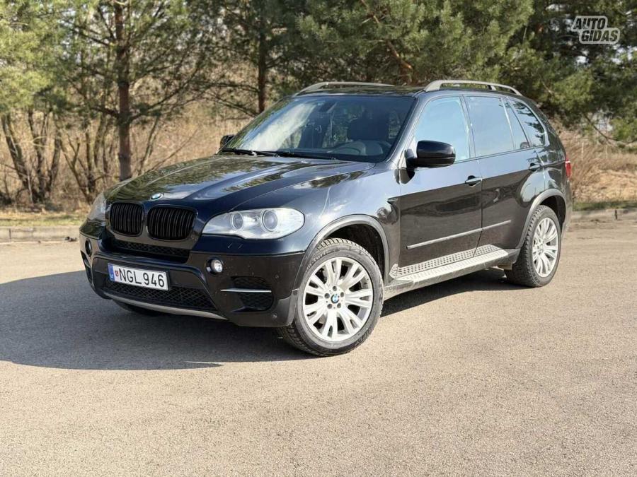 Melns BMW X5 2009 Viļņa, ar dzinēja tilpumu 3.00 L un nobraukumu 330 tūkst. km par 7200 €, foto 2 vietnē AUTOMOTO.COM.LV