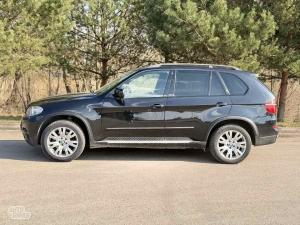 Melns BMW X5 2009 Viļņa, ar dzinēja tilpumu 3.00 L un nobraukumu 330 tūkst. km par 7200 €, foto 3 vietnē AUTOMOTO.COM.LV