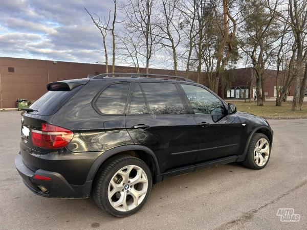 Melns BMW X5 2009 Kauņa, ar dzinēja tilpumu 3.00 L un nobraukumu 531 tūkst. km par 5000 €, foto 6 vietnē AUTOMOTO.COM.LV