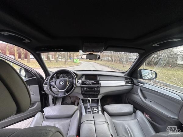 Melns BMW X5 2009 Kauņa, ar dzinēja tilpumu 3.00 L un nobraukumu 531 tūkst. km par 5000 €, foto 10 vietnē AUTOMOTO.COM.LV