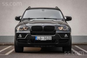 Melns BMW X5 2009 Rīga, ar dzinēja tilpumu 3.00 L un nobraukumu 351 tūkst. km par 7990 €, foto 3 vietnē AUTOMOTO.COM.LV