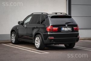 Melns BMW X5 2009 Rīga, ar dzinēja tilpumu 3.00 L un nobraukumu 351 tūkst. km par 7990 €, foto 7 vietnē AUTOMOTO.COM.LV