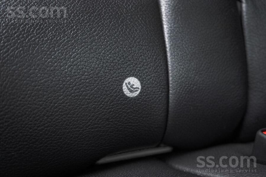 Melns BMW X5 2009 Rīga, ar dzinēja tilpumu 3.00 L un nobraukumu 351 tūkst. km par 7990 €, foto 16 vietnē AUTOMOTO.COM.LV