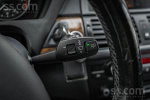 Melns BMW X5 2009 Rīga, ar dzinēja tilpumu 3.00 L un nobraukumu 351 tūkst. km par 7990 €, foto 22 vietnē AUTOMOTO.COM.LV