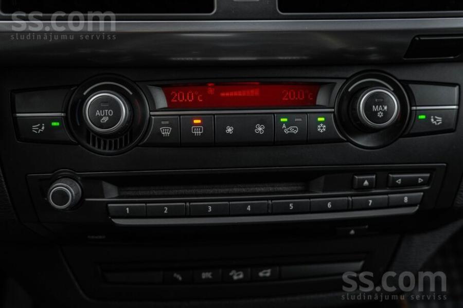 Melns BMW X5 2009 Rīga, ar dzinēja tilpumu 3.00 L un nobraukumu 351 tūkst. km par 7990 €, foto 24 vietnē AUTOMOTO.COM.LV