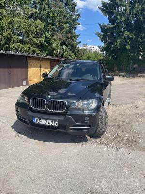 Melns BMW X5 2009 Rīga, ar dzinēja tilpumu 3.00 L un nobraukumu 375 tūkst. km par 6750 €, foto  vietnē AUTOMOTO.COM.LV