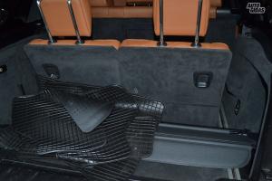 Black BMW X5 2009 in Vilnius, with an engine capacity of 3.00 L and mileage of 211 thousand km for 10200 €, photo 15 on AUTOMOTO.COM.LV