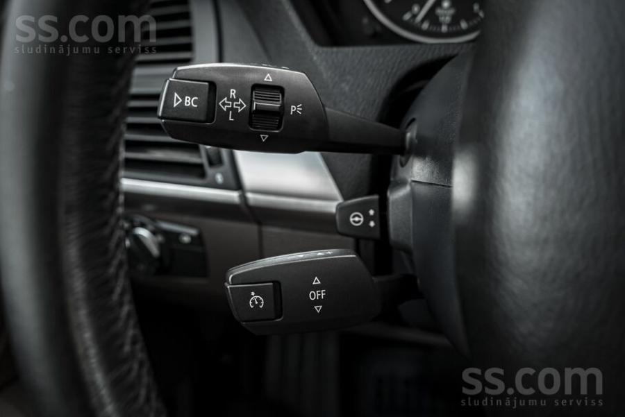 Melns BMW X5 2009 Rīga, ar dzinēja tilpumu 3.00 L un nobraukumu 347 tūkst. km par 9150 €, foto 17 vietnē AUTOMOTO.COM.LV