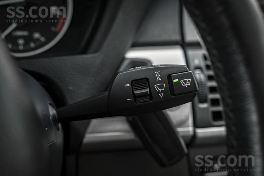 Melns BMW X5 2009 Rīga, ar dzinēja tilpumu 3.00 L un nobraukumu 347 tūkst. km par 9150 €, foto 21 vietnē AUTOMOTO.COM.LV