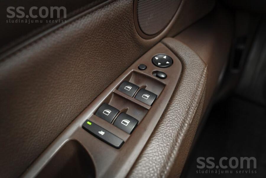 Melns BMW X5 2009 Rīga, ar dzinēja tilpumu 3.00 L un nobraukumu 347 tūkst. km par 9150 €, foto 28 vietnē AUTOMOTO.COM.LV