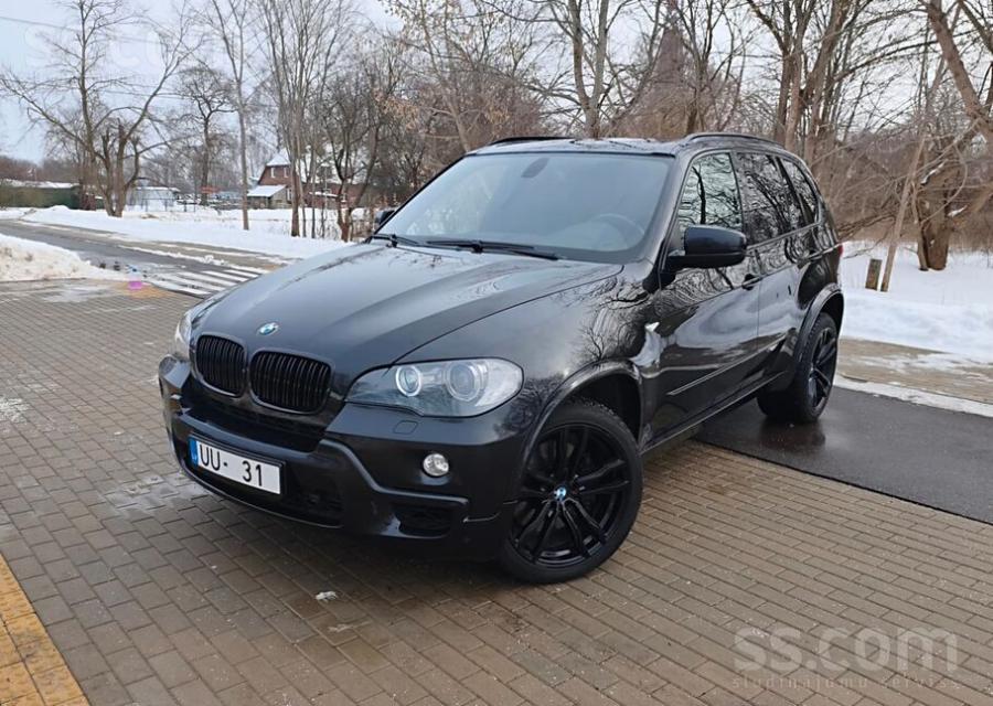 Melns BMW X5 2009 Rīga, ar dzinēja tilpumu 3.00 L un nobraukumu 242 tūkst. km par 11500 €, foto 1 vietnē AUTOMOTO.COM.LV