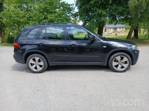 Black BMW X5 2009 in Ogre, with an engine capacity of 3.00 L and mileage of 0 thousand km for 5500 €, photo 7 on AUTOMOTO.COM.LV