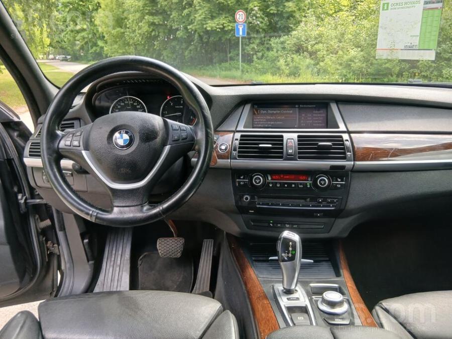 Black BMW X5 2009 in Ogre, with an engine capacity of 3.00 L and mileage of 0 thousand km for 5500 €, photo 13 on AUTOMOTO.COM.LV