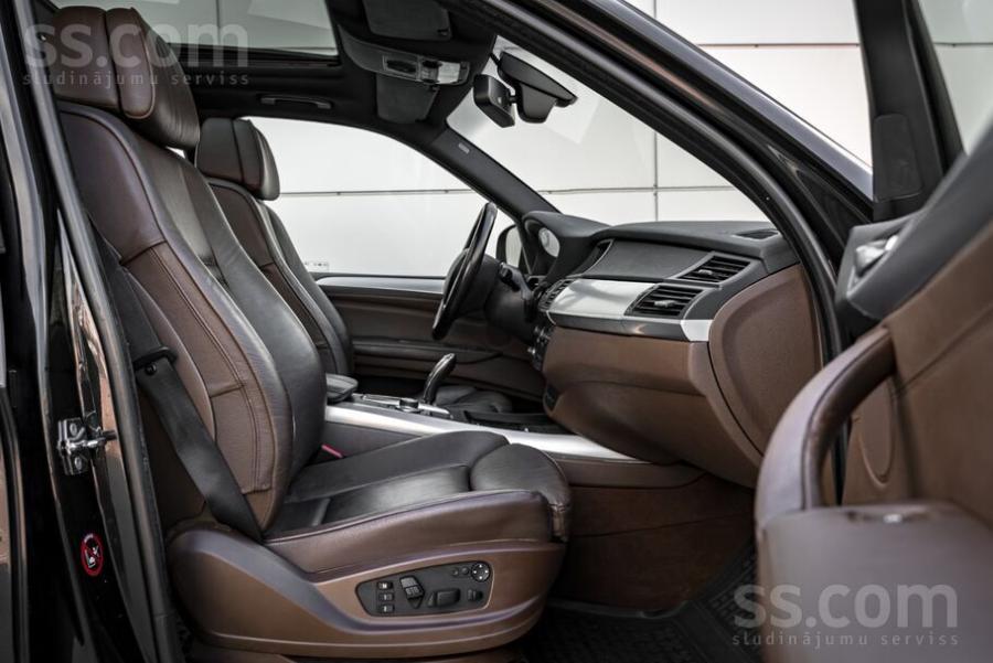 Melns BMW X5 2009 Rīga, ar dzinēja tilpumu 3.00 L un nobraukumu 347 tūkst. km par 8750 €, foto 10 vietnē AUTOMOTO.COM.LV