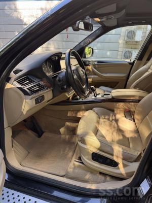 Melns BMW X5 2009 Rīga, ar dzinēja tilpumu 3.00 L un nobraukumu 388 tūkst. km par 8495 €, foto 10 vietnē AUTOMOTO.COM.LV