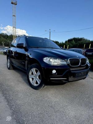 Melns BMW X5 2009 Viļņa, ar dzinēja tilpumu 2.99 L un nobraukumu 325 tūkst. km par 10700 €, foto 9 vietnē AUTOMOTO.COM.LV