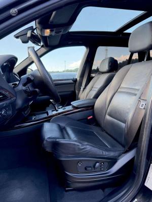 Melns BMW X5 2009 Viļņa, ar dzinēja tilpumu 2.99 L un nobraukumu 325 tūkst. km par 10700 €, foto 10 vietnē AUTOMOTO.COM.LV