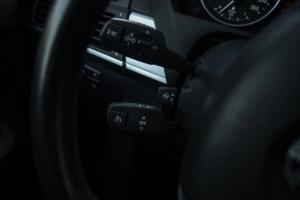 Black BMW X5 2009 in Riga, with an engine capacity of 3.00 L and mileage of 316 thousand km for 10990 €, photo 17 on AUTOMOTO.COM.LV