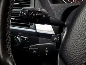 Melns BMW X5 2009 Rīga, ar dzinēja tilpumu 3.00 L un nobraukumu 276 tūkst. km par 11990 €, foto 16 vietnē AUTOMOTO.COM.LV