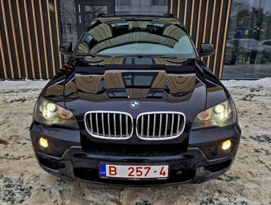 Melns BMW X5 2009 Rīga, ar dzinēja tilpumu 3.00 L un nobraukumu 276 tūkst. km par 11990 €, foto 21 vietnē AUTOMOTO.COM.LV