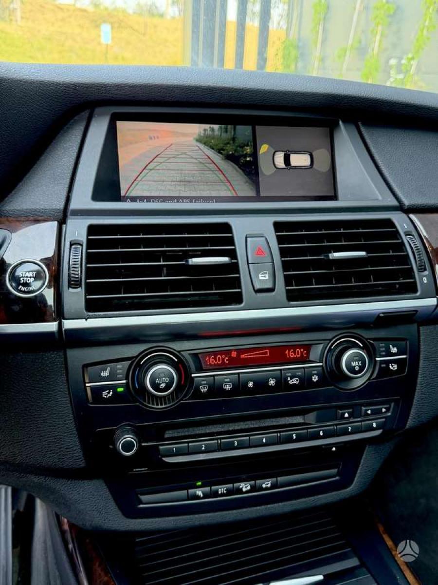 Melns BMW X5 2009 Viļņa, ar dzinēja tilpumu 2.99 L un nobraukumu 325 tūkst. km par 10600 €, foto 5 vietnē AUTOMOTO.COM.LV