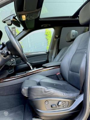 Melns BMW X5 2009 Viļņa, ar dzinēja tilpumu 2.99 L un nobraukumu 325 tūkst. km par 10600 €, foto 17 vietnē AUTOMOTO.COM.LV
