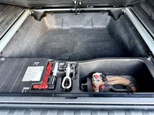 Black BMW X5 2009 in Kaunas, with an engine capacity of 0.00 L and mileage of 343 thousand km for 9300 €, photo 19 on AUTOMOTO.COM.LV